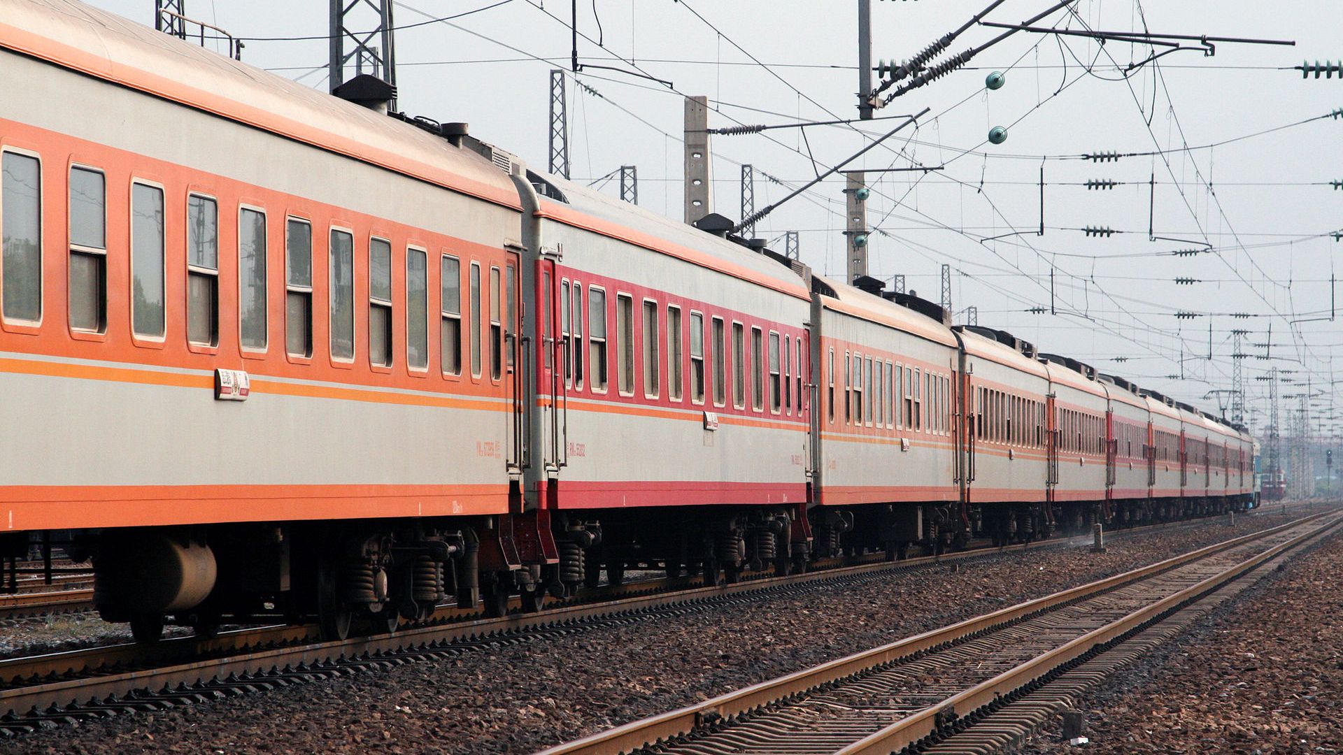 中国铁路25G型客车 - 哔哩哔哩