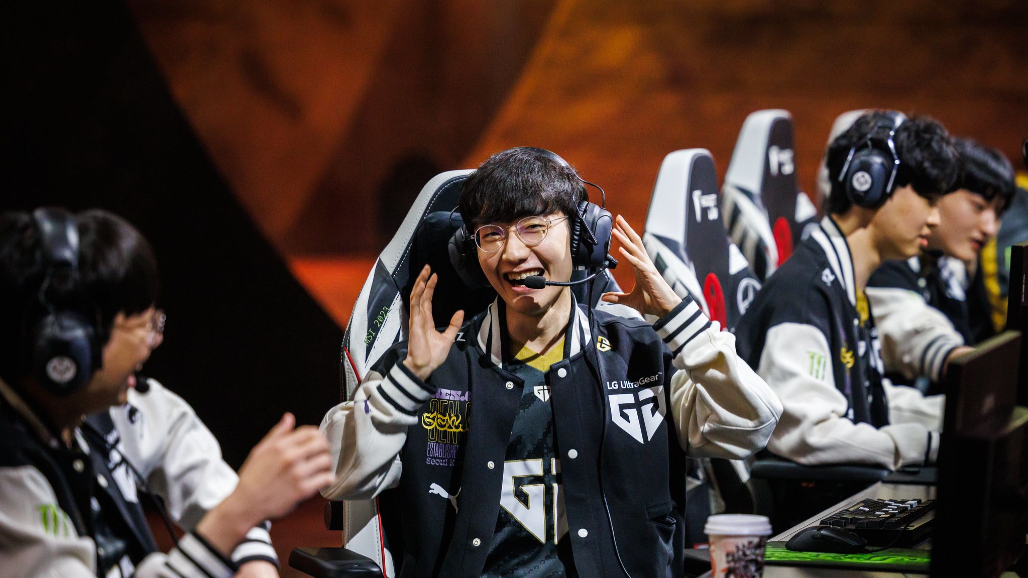 MSI前瞻：能创造奇迹么？欧美最后希望C9对战夺冠热门Gen！ - 哔哩哔哩