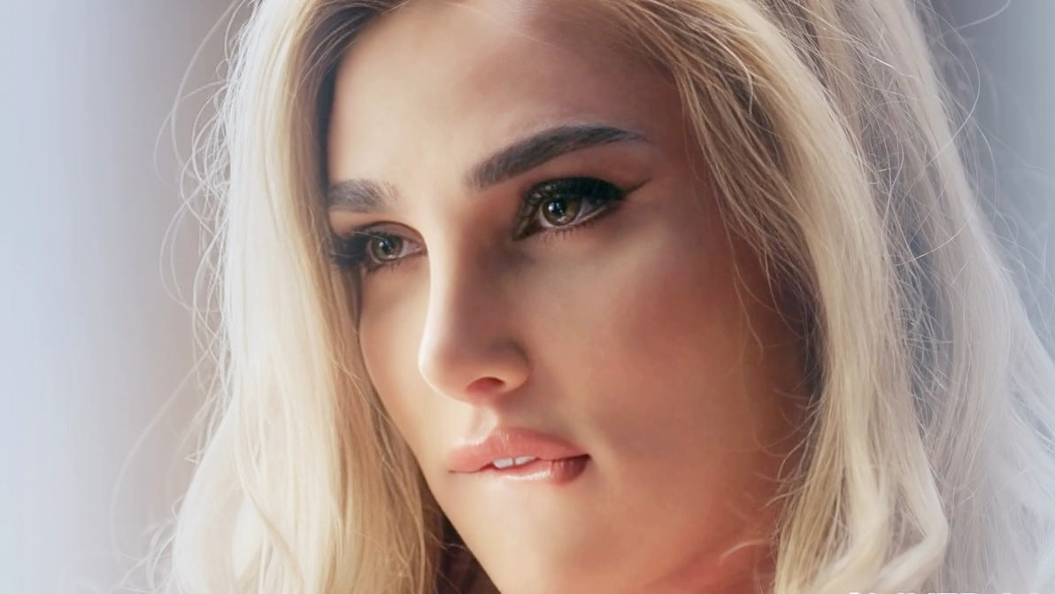 从新人到超模！她是如何在短短两年内成为时尚界的新宠儿？ - 哔哩哔哩