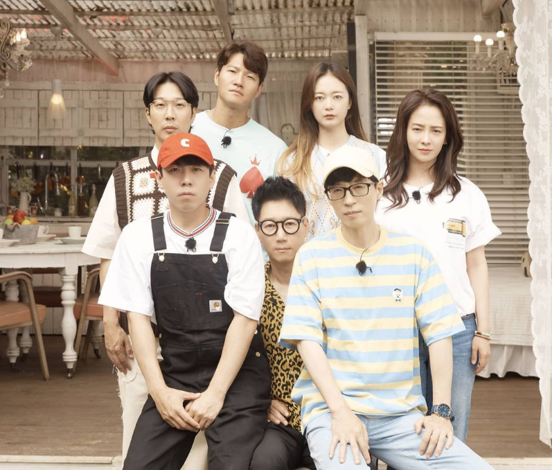 Running Man官方更新成员大合照和个人照片，祝贺节目11周年的到来！ - 哔哩哔哩