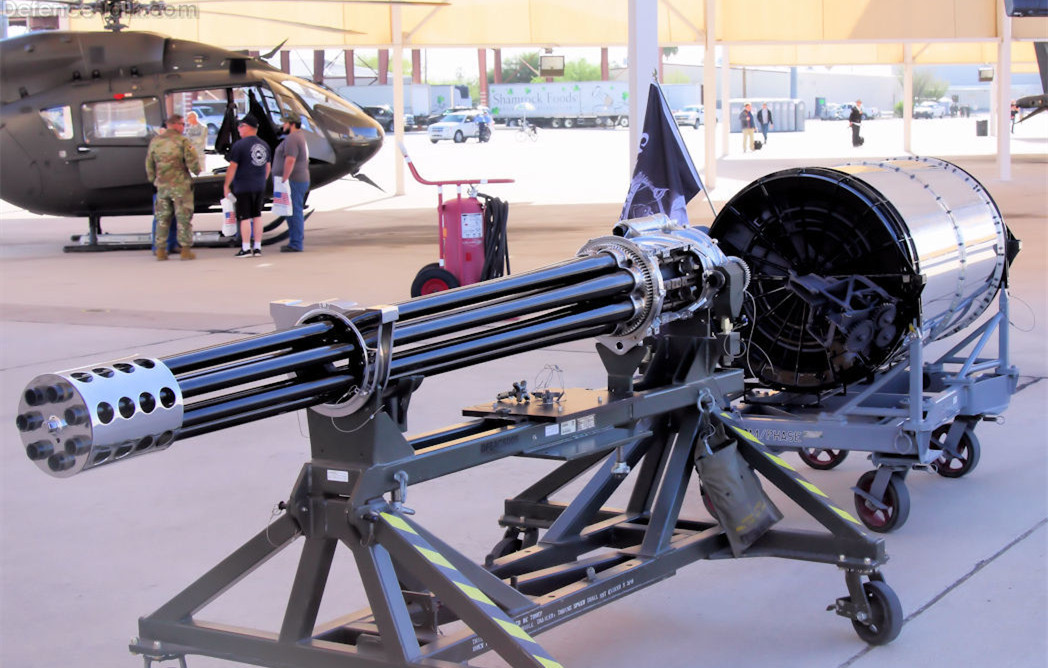 两秒内即可报销一辆装甲车，A-10攻击机的“灵魂”武器，GAU-8“复仇者”机炮 - 哔哩哔哩