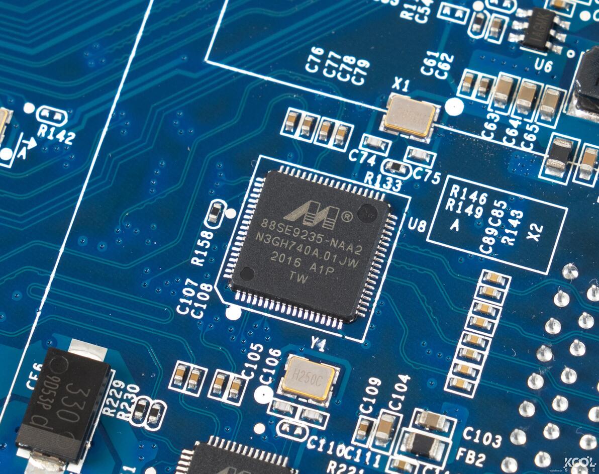 Synology 群晖 DS1520+ 五盘位NAS 开箱拆解评测 - 哔哩哔哩