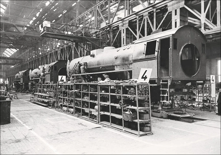 “车轮必须为胜利而转动”——德意志帝国铁路BR52型2-10-0式战争机车 - 哔哩哔哩