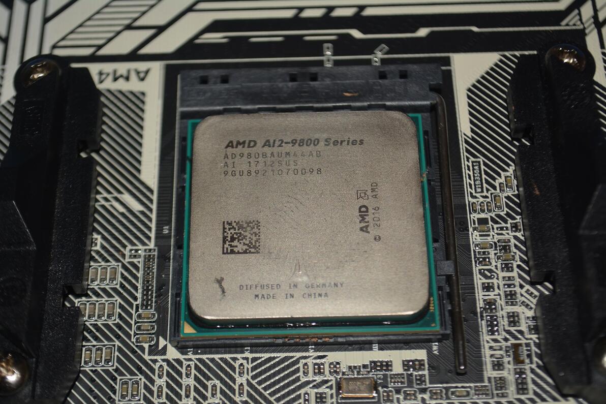 【任核！】AM4的原地表最强核显评测A12 9800 - 哔哩哔哩
