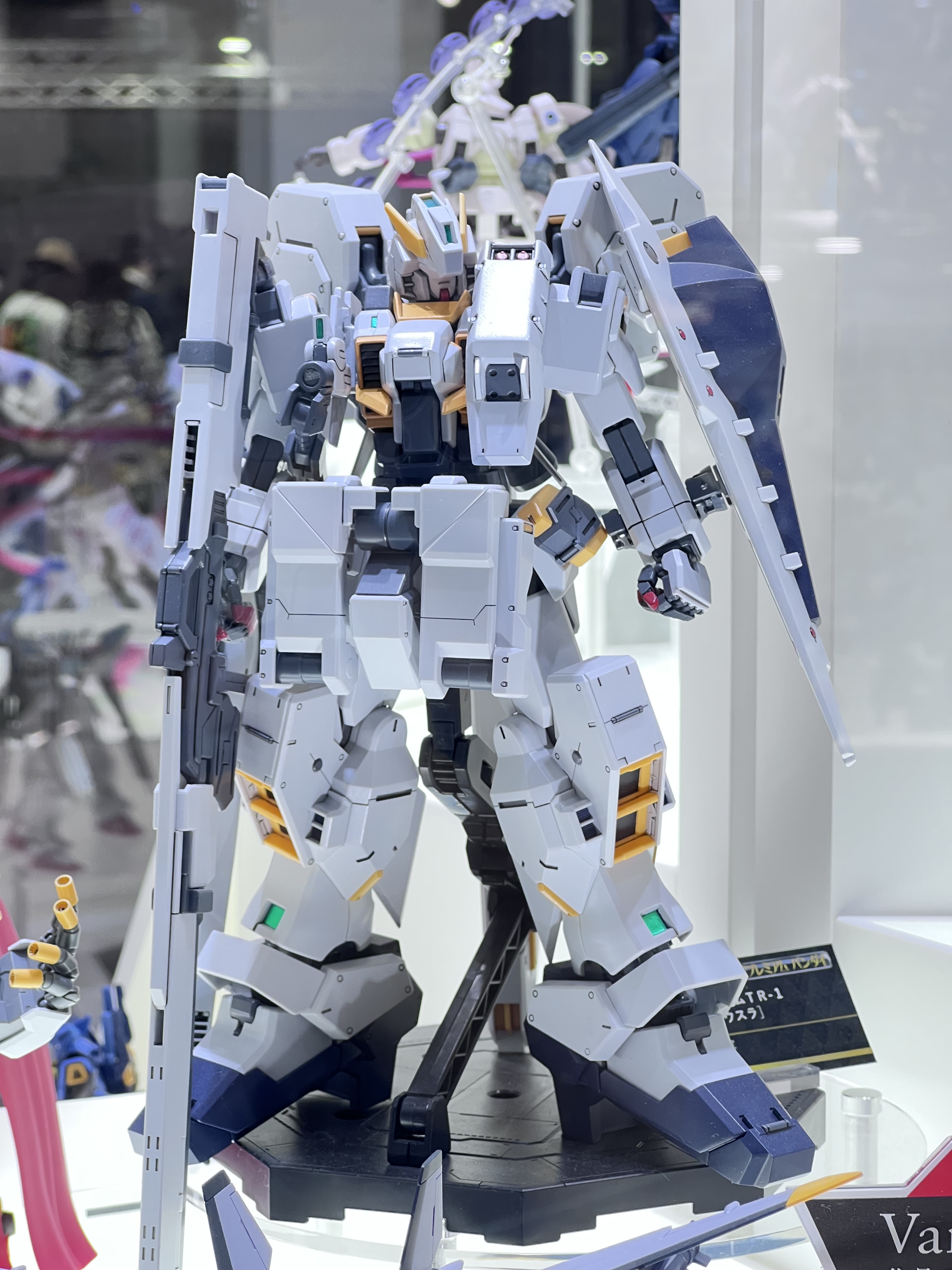 带你们一起逛东京的高达基地！【ガンダムベース東京】THE GUNDAM BASE TOKYO - 哔哩哔哩