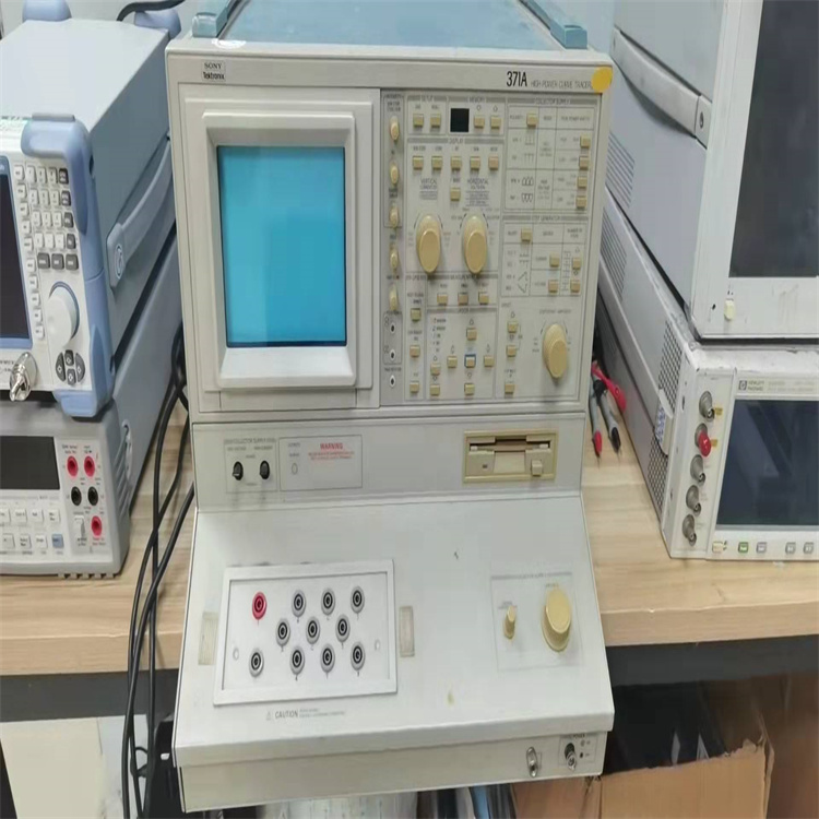 泰克Tektronix 371A/371B大功率曲线跟踪仪 - 哔哩哔哩