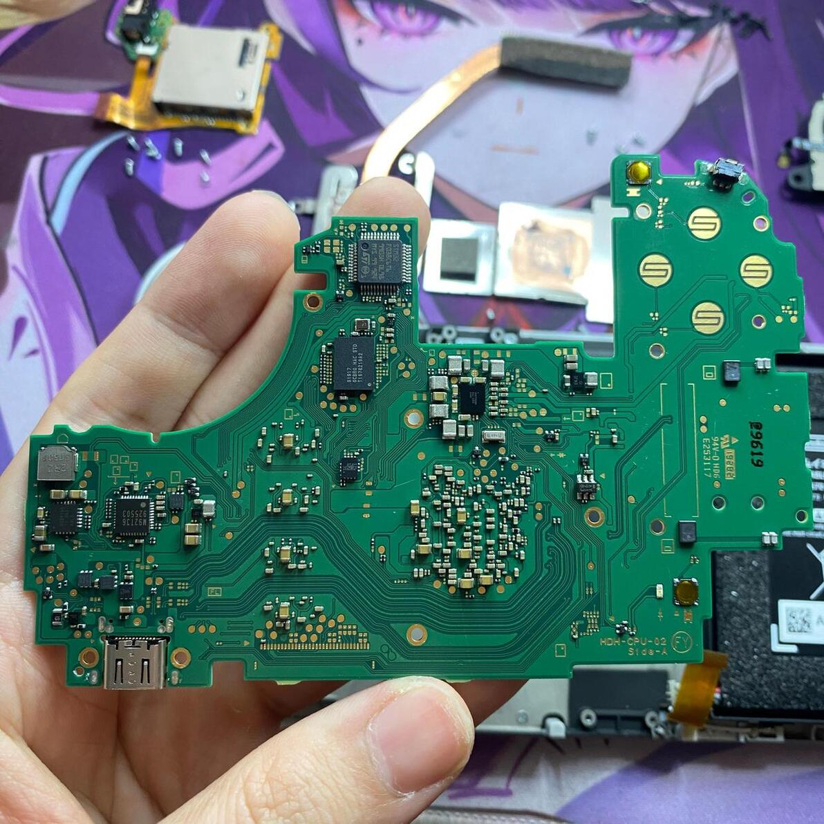 switchlite原装主板和零件拆解图 - 哔哩哔哩