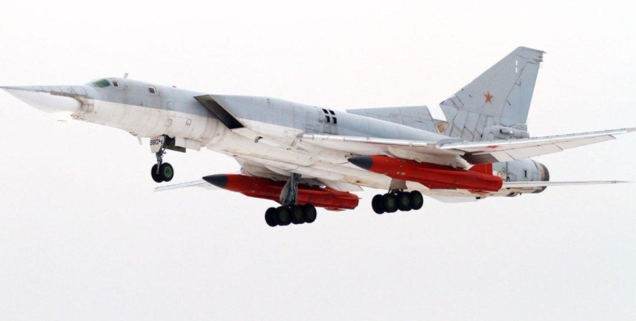 俄军高调公布Kh32巡航导弹，时速高达5马赫，比东风26还要强？ - 哔哩哔哩