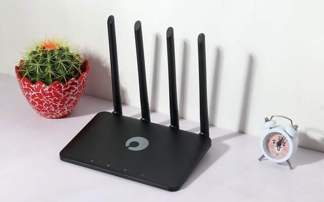 手机热点又卡又慢怎么办？用蒲公英X4C 4G路由器，上网更流畅 - 哔哩哔哩