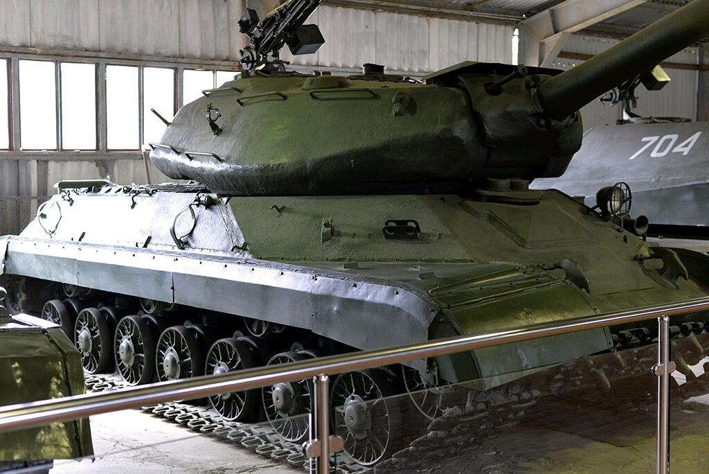 苏联版的虎王:IS4坦克 - 哔哩哔哩