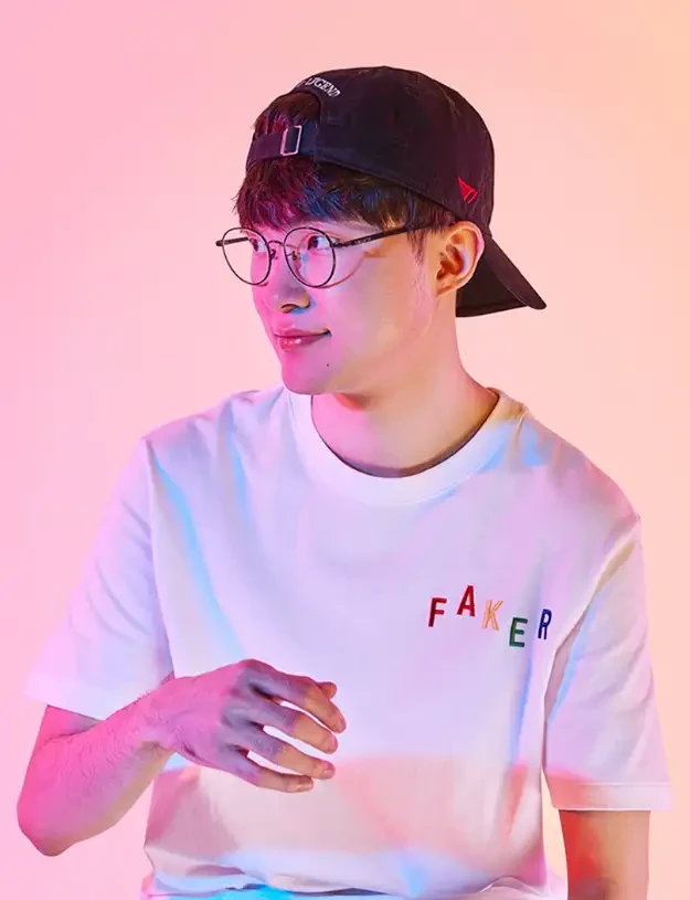 Faker名人堂彩蛋盘点，性价比之选通行证 - 哔哩哔哩