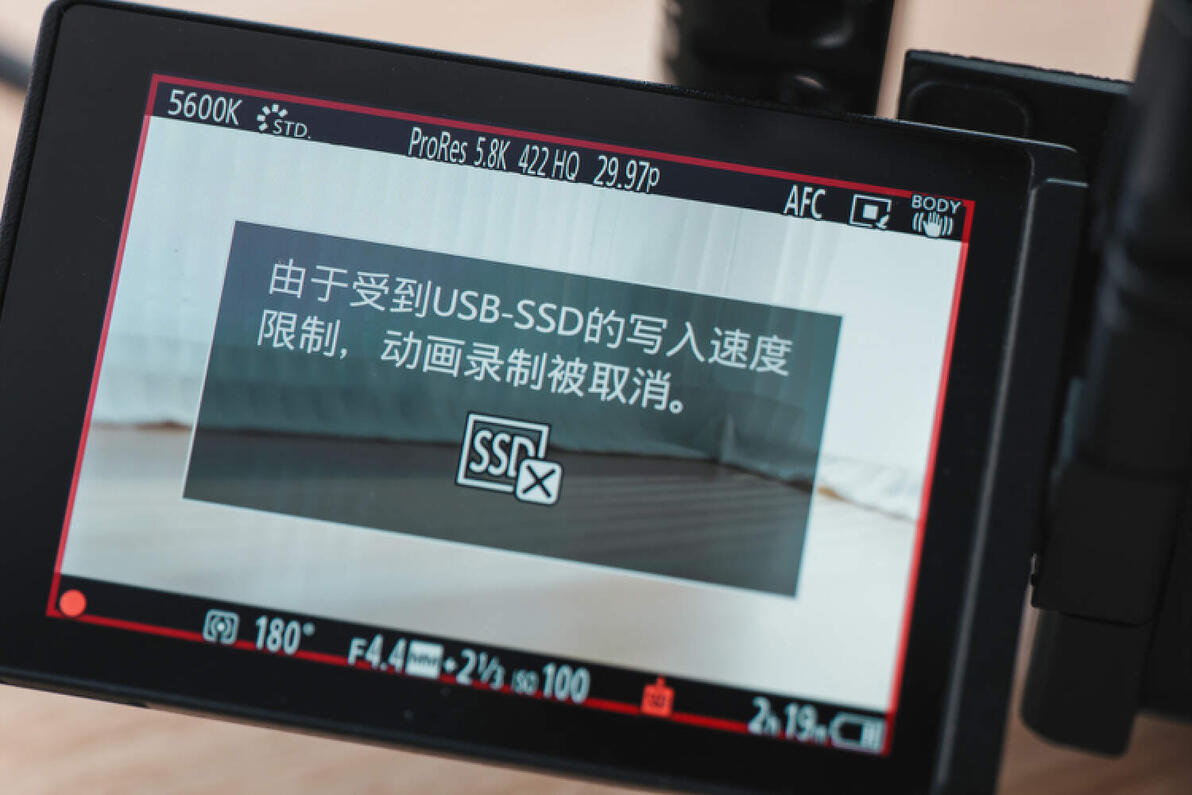 S5M2还是S5M2x？松下全画幅新机怎么选？看完秒懂 - 哔哩哔哩