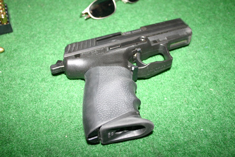 CSGO武器科普（一） P2000 手枪 - 哔哩哔哩