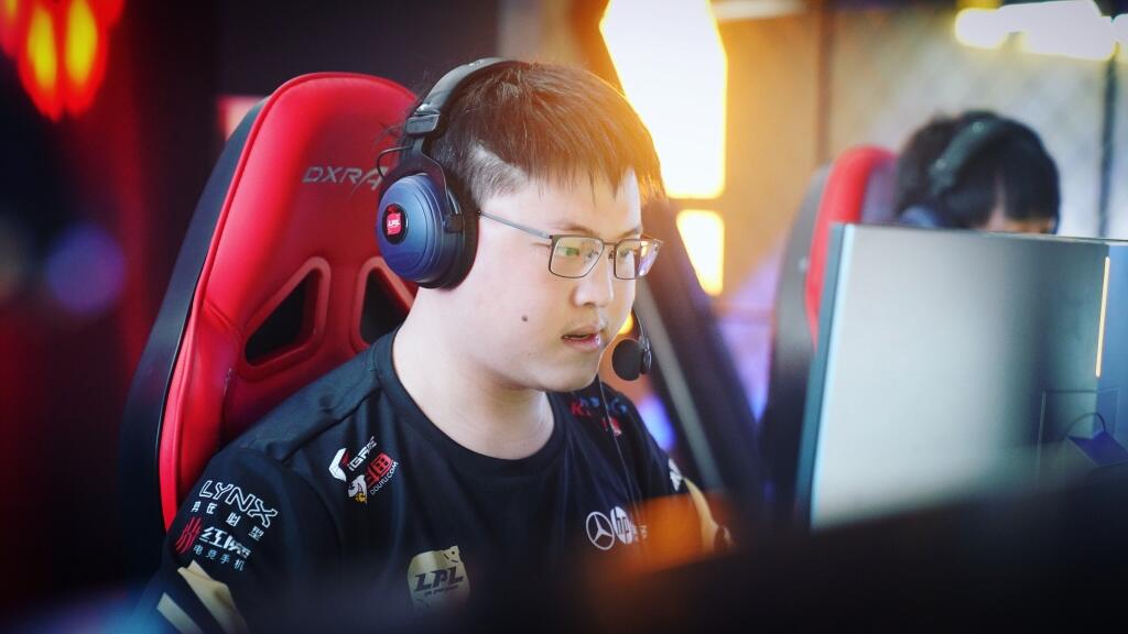 LPL历史击杀排行榜：Uzi2296杀排名第一 - 哔哩哔哩