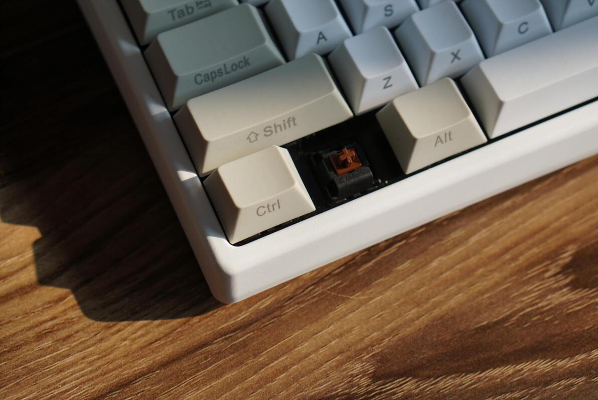 凯酷Kc-84机械键盘评测: 小而美的性价比典范 - 哔哩哔哩