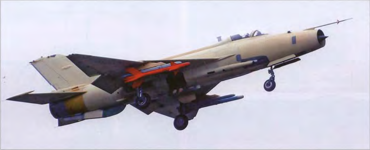 图说歼-7家族（四）：双三角翼的“F-16” - 哔哩哔哩