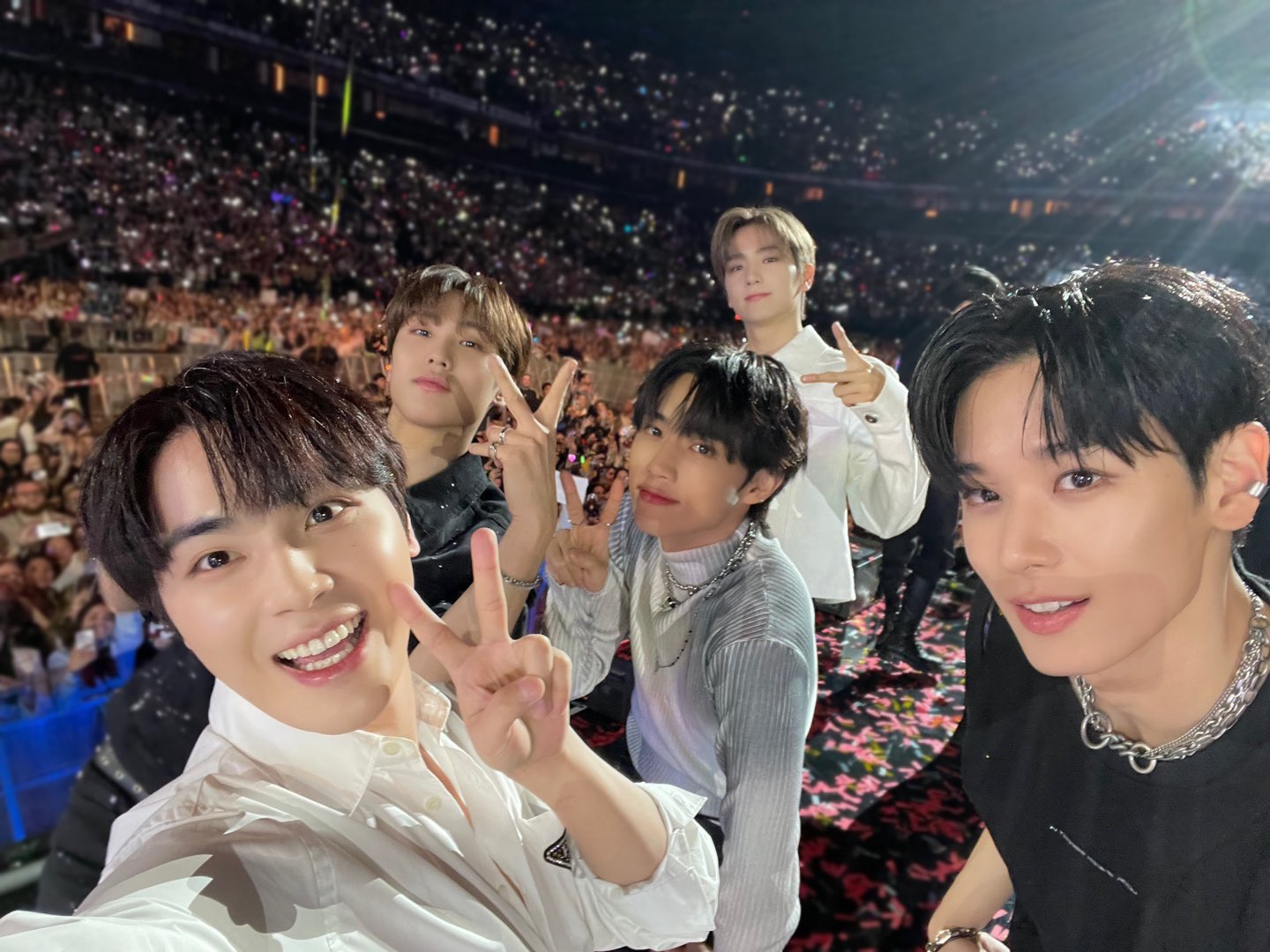 THE BOYZ(더보이즈) - 哔哩哔哩