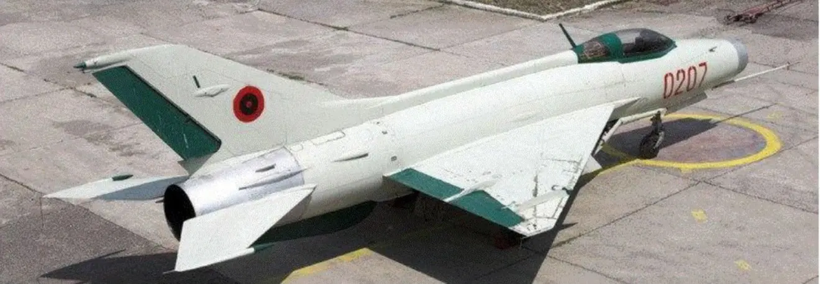 图说歼-7家族（一）：从米格-21到歼-7 - 哔哩哔哩