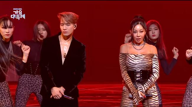 《KBS歌谣盛典》Jessi 的合作舞台上，GOT7 Jackson悬空的偶像绅士手！ - 哔哩哔哩