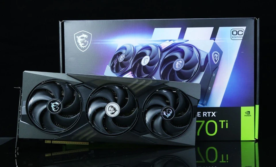 英伟达572.16新驱动导致RTX 50/40/30大量黑屏变砖！救命的BIOS、驱动来了 - 哔哩哔哩