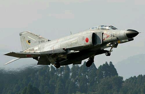 军火专栏：F-4鬼怪战机 - 哔哩哔哩