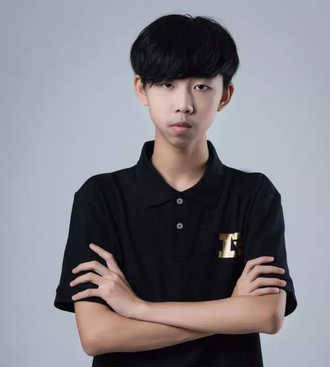 XDD还是选择了打职业！RNG-FPS分部官宣传：XDD重新加入皇族电子竞技俱乐部 - 哔哩哔哩