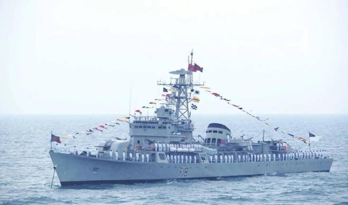 江湖传奇——中国海军053H/H1/H2系列护卫舰概览（下） - 哔哩哔哩