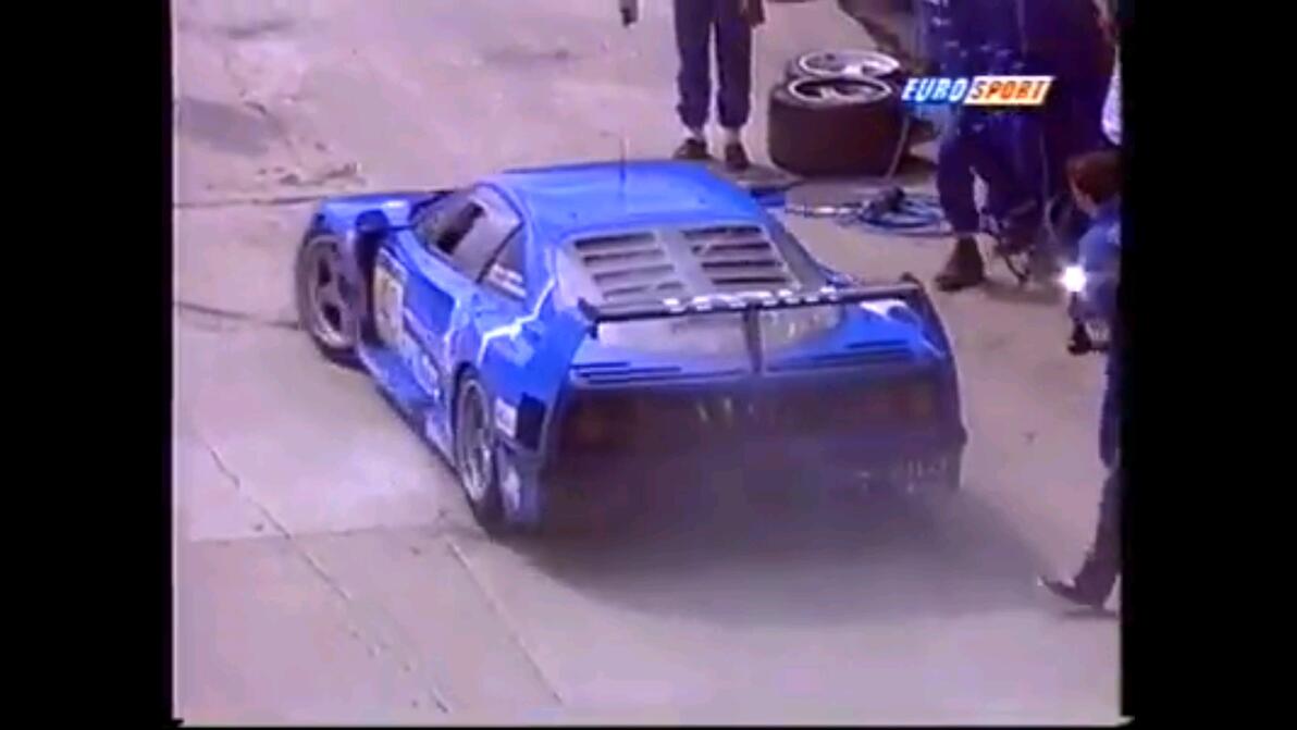 无冕之王——F40#74045的前世今生 - 哔哩哔哩