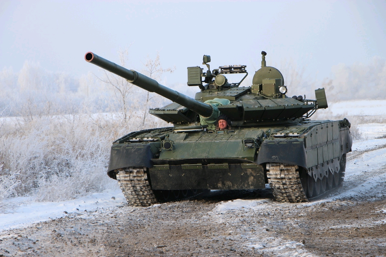 俄罗斯T-80BVM主战坦克 - 哔哩哔哩