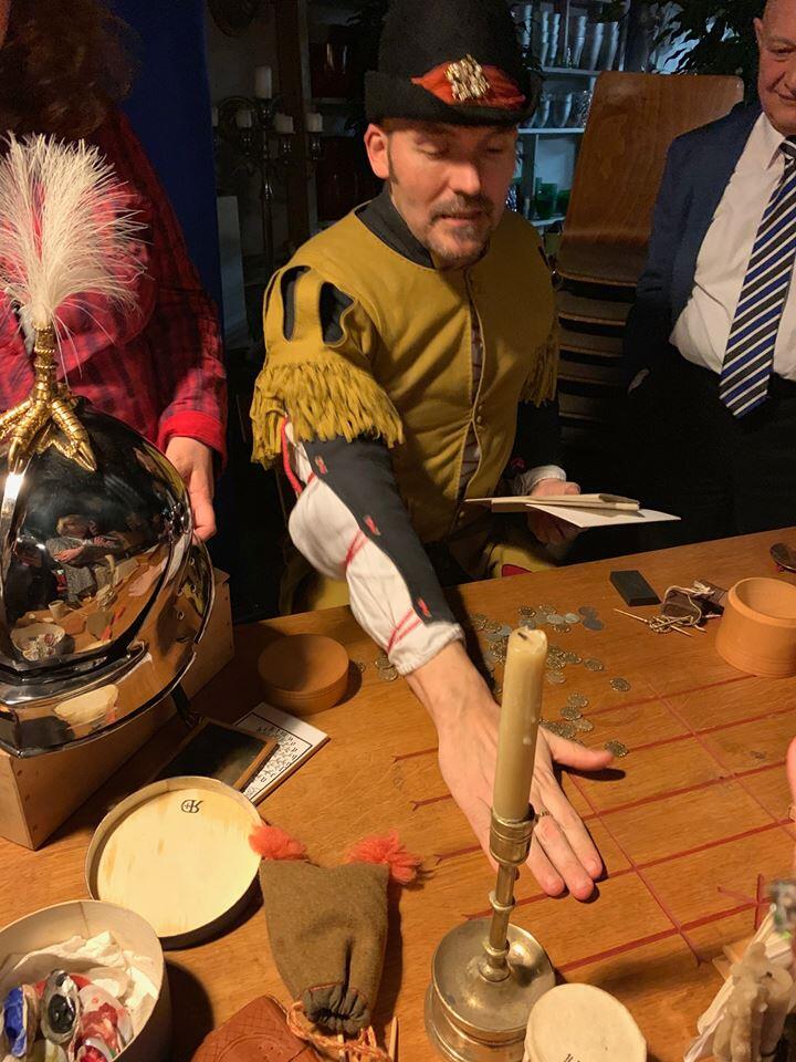 【DIY教程】14-15世纪手工自制帽饰合集 - 哔哩哔哩