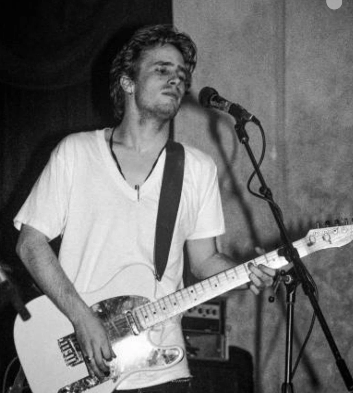 Jeff Buckley“正创造比歌曲本身更伟大之物”-上 - 哔哩哔哩