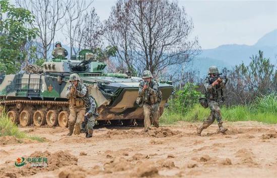 BMP3的继承者:中国04A步兵战车 - 哔哩哔哩