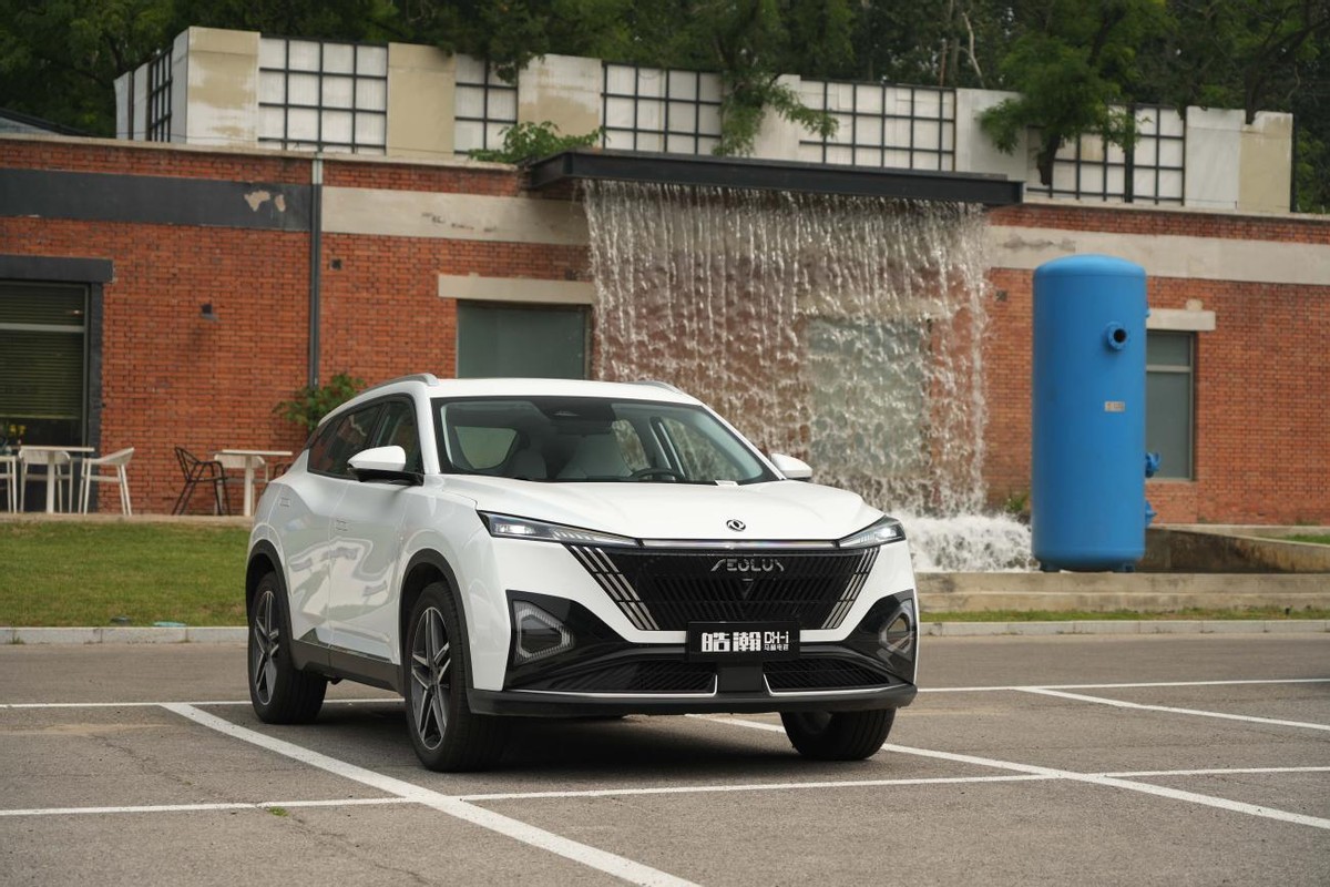 皓瀚DH-i与宋Pro DM-i，上班族选谁更省心？ - 哔哩哔哩