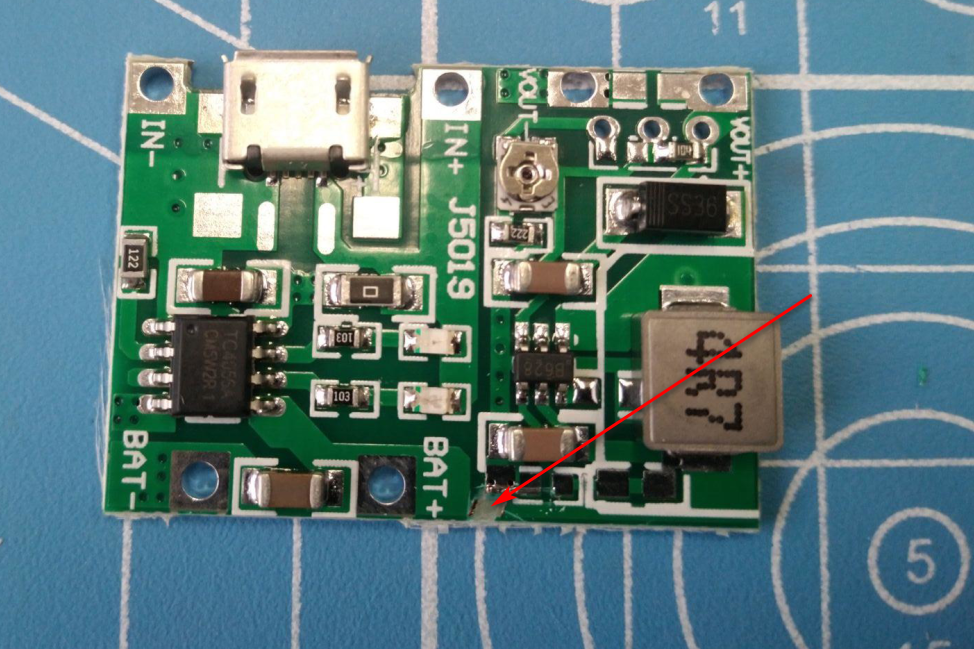 建议收藏！如何优雅的使用2.5元的充放电升压一体模块，TC4056充电IC应用电路 - 哔哩哔哩