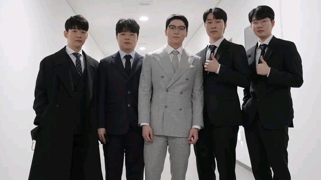 LCK年度大奖汇总：Zeka获得年度最佳选手 - 哔哩哔哩