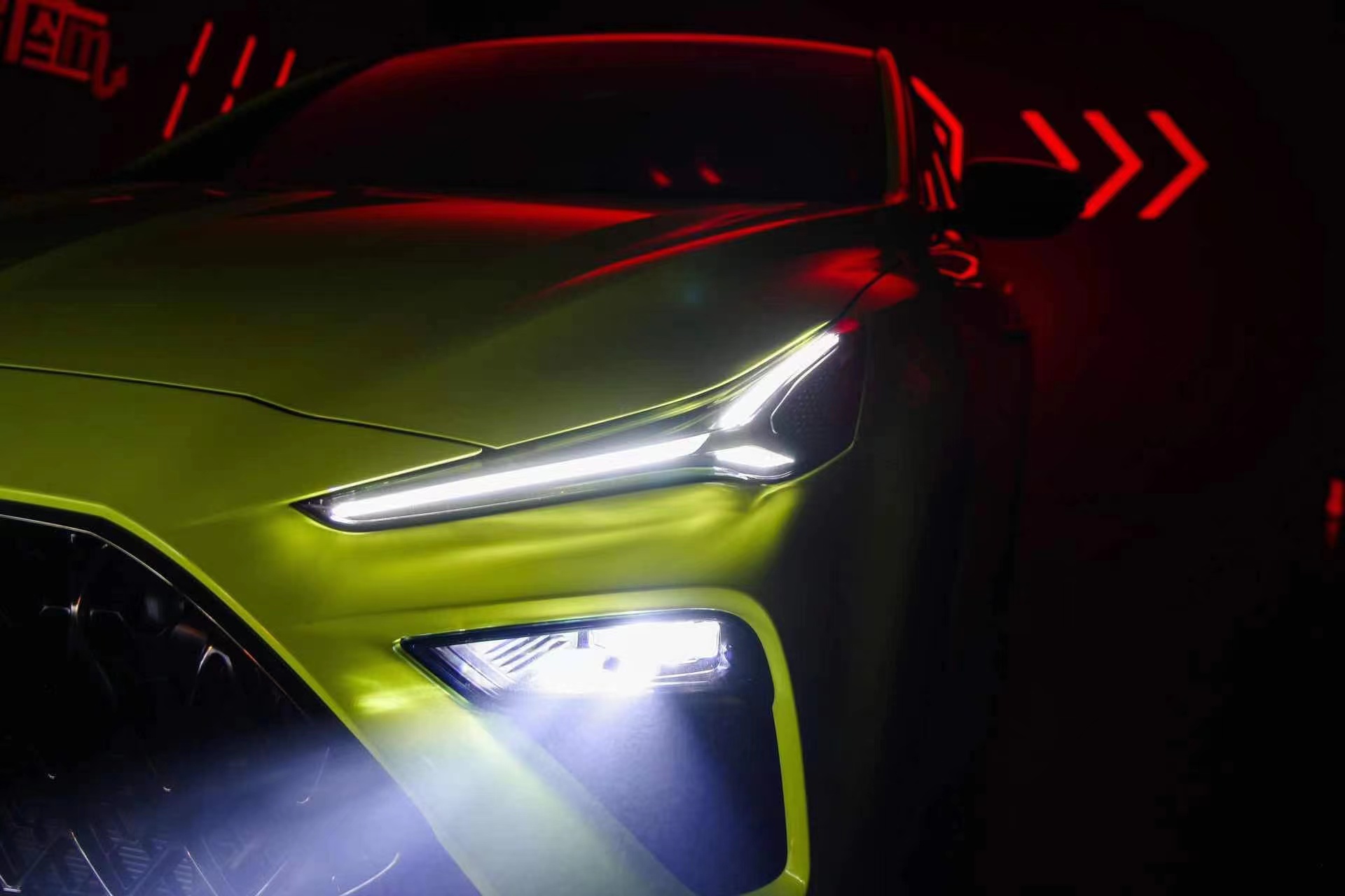 MG5天蝎座全球首秀“路透”： 全新激情柠配色 凶狠的机甲面罩前脸 这“面相”堪称史上 - 哔哩哔哩