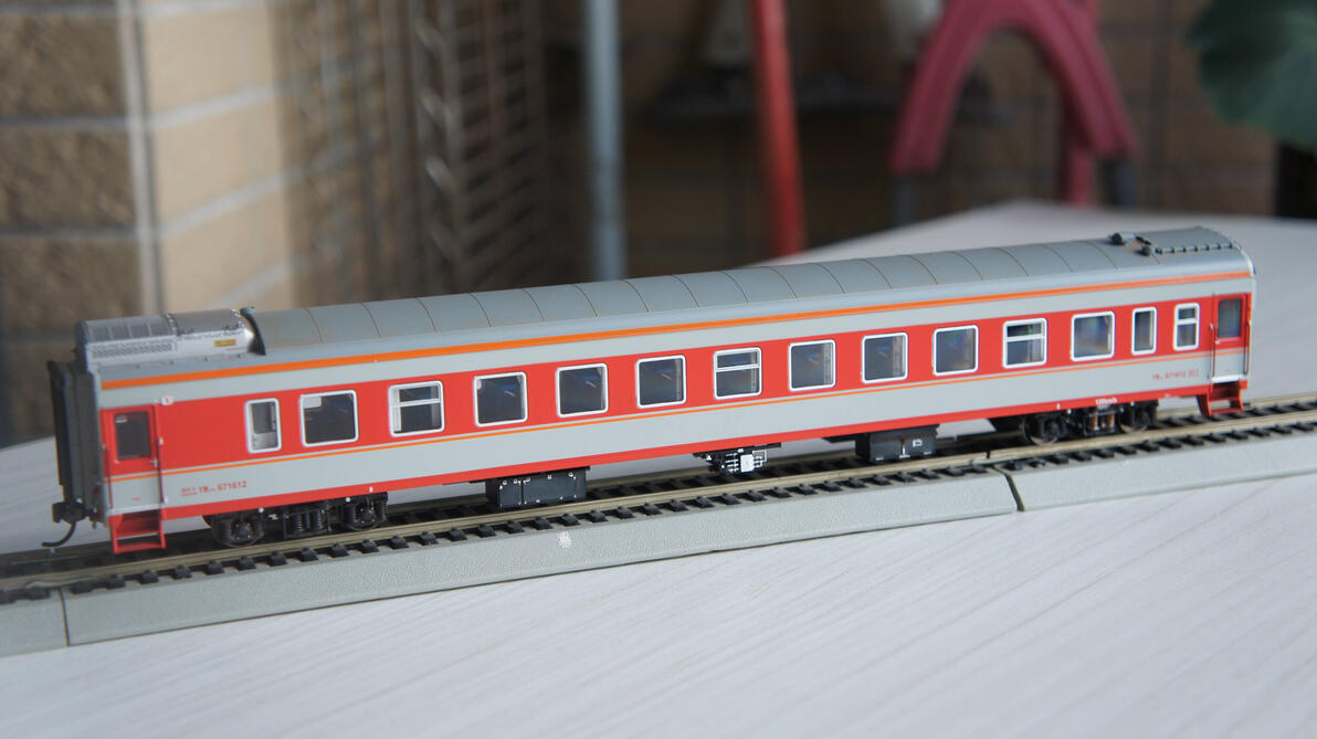 【模型】N27出品YW25G硬卧（广播车）车厢 评测 P2 - 哔哩哔哩