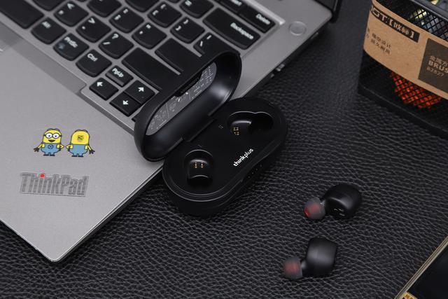 小红点出耳机了？ThinkPlus新品Track Pods真无线蓝牙耳机评测 - 哔哩哔哩