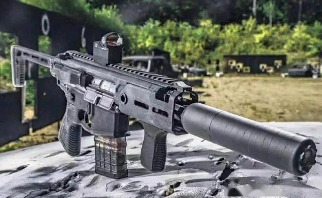 《轻武器》轻便火力—SIG MCX - 哔哩哔哩