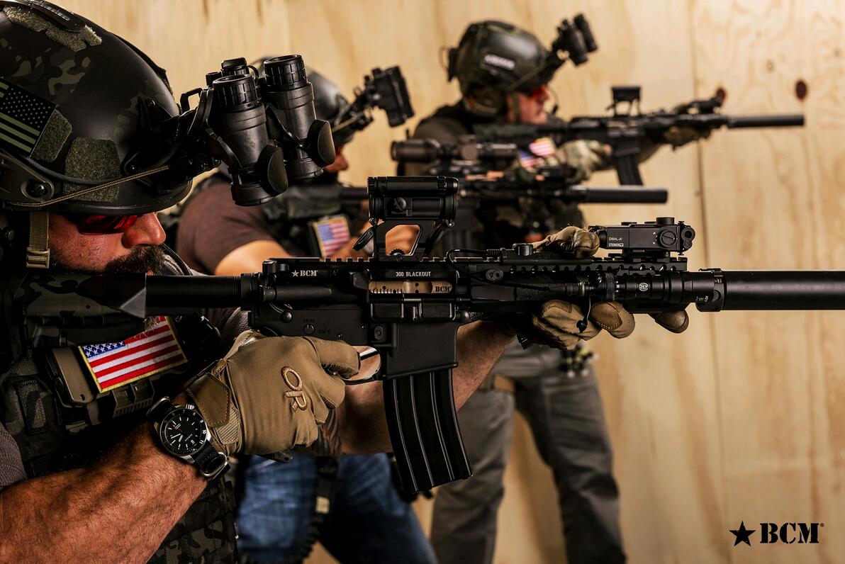 【坚持军规的标准】BCM Rifle美图合集 - 哔哩哔哩