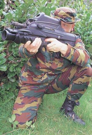 轻武器科普之F2000及其民用型 - 哔哩哔哩