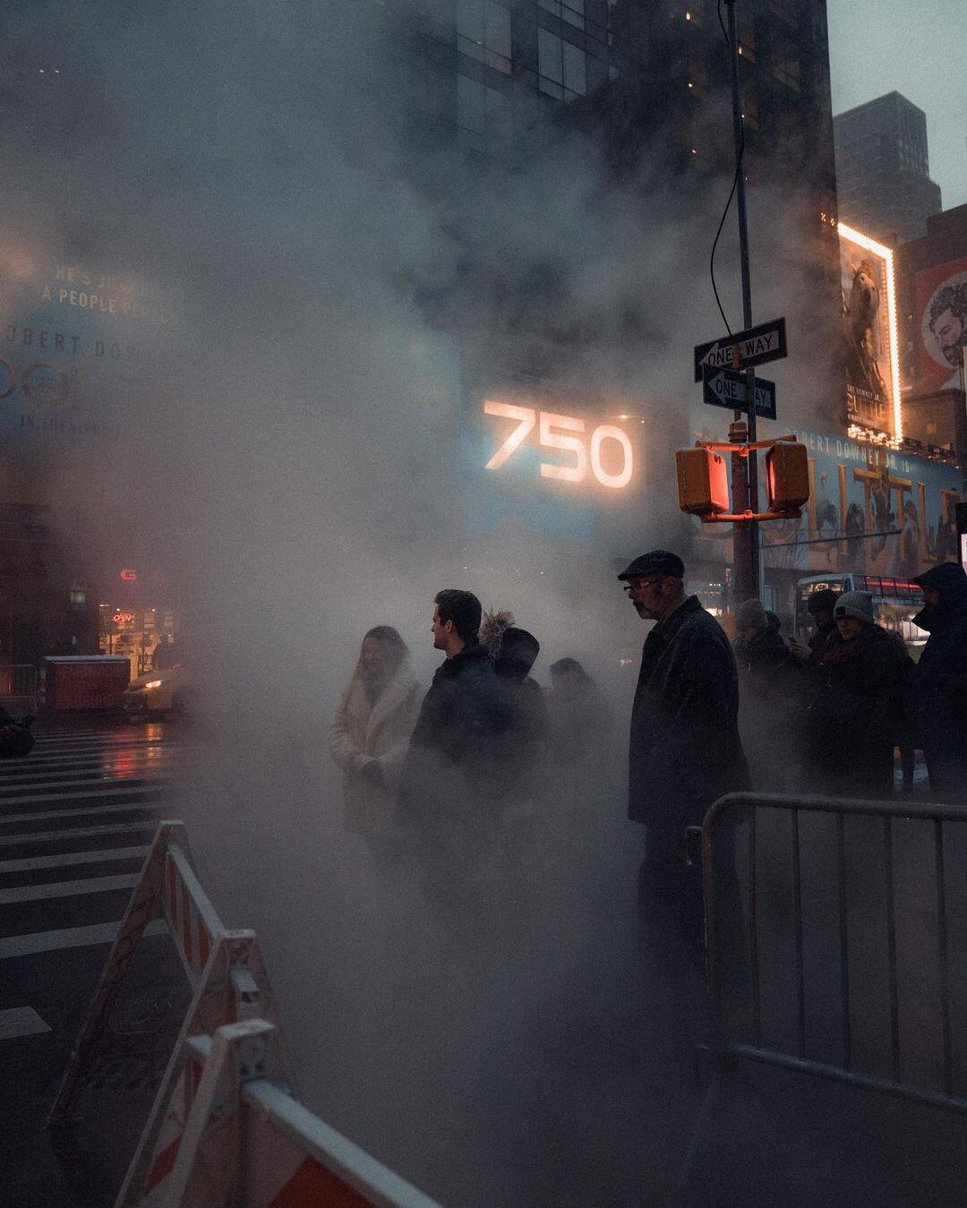 审美提升 』新黑色电影感｜Nicolas Miller｜纽约摄影师 - 哔哩哔哩