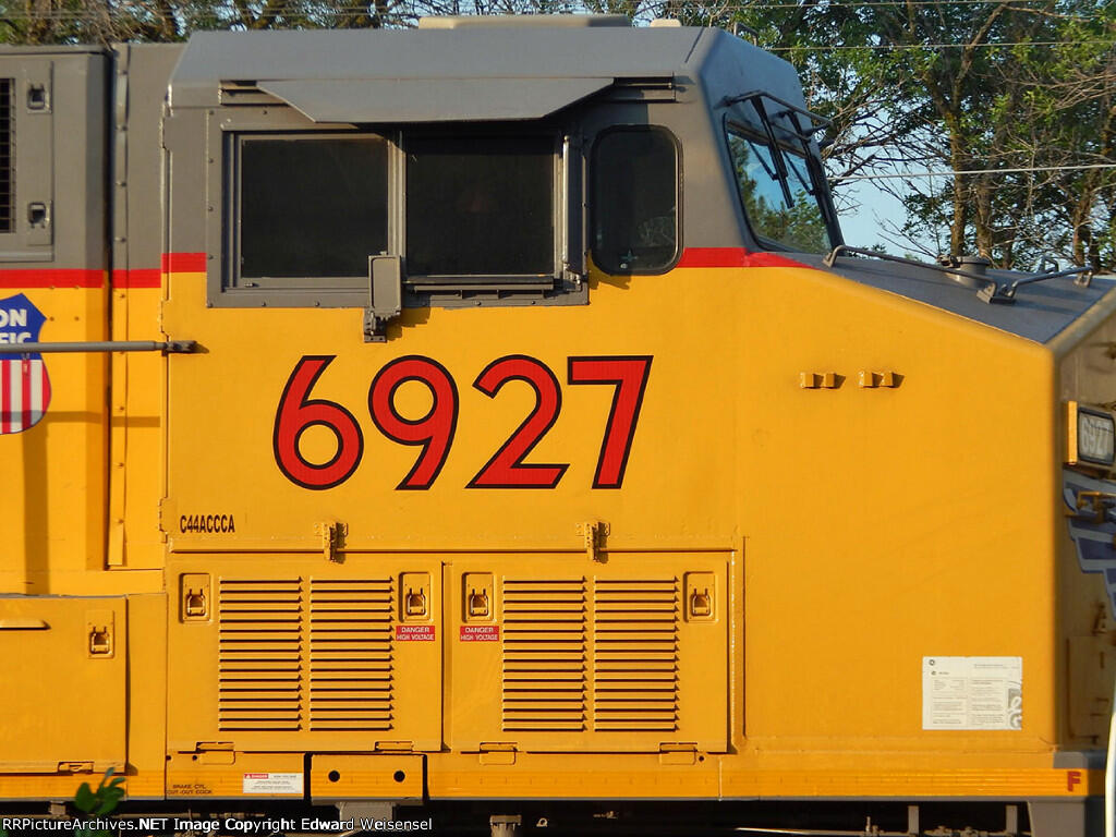 【科普】不得不降功率运用的“AC6000CW”——美国联合太平洋铁路C60(44)AC型内燃机车 - 哔哩哔哩