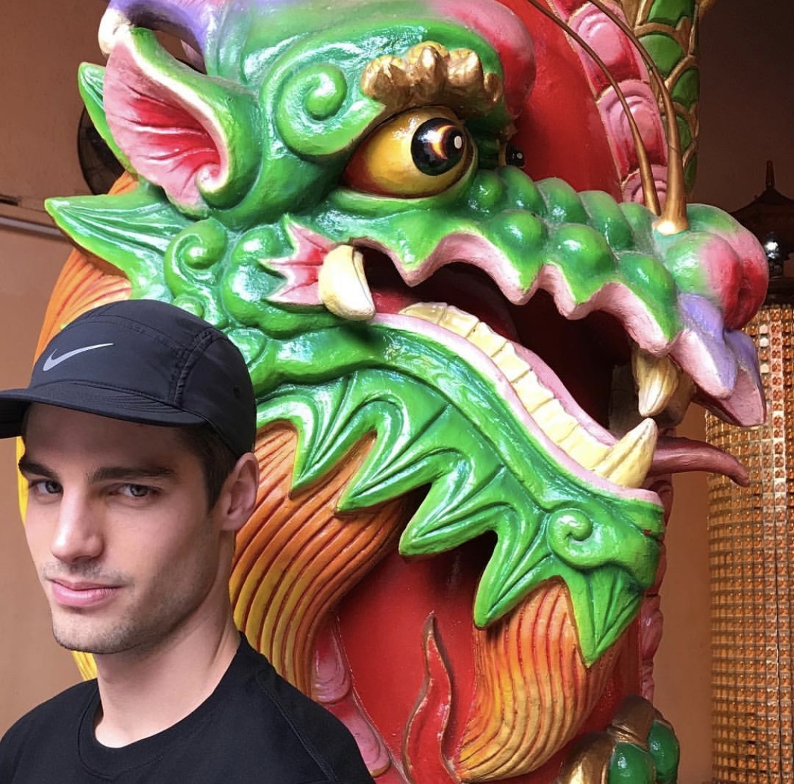 令人痛心！雕塑男模Kilian Isaak彻底过气，转型荷尔蒙男模重新复出！ - 哔哩哔哩