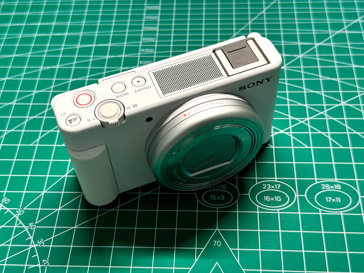 两年体验索尼ZV1评测 | 比得过手机吗？值不值得买？（光源菌kouen原创专栏01） - 哔哩哔哩