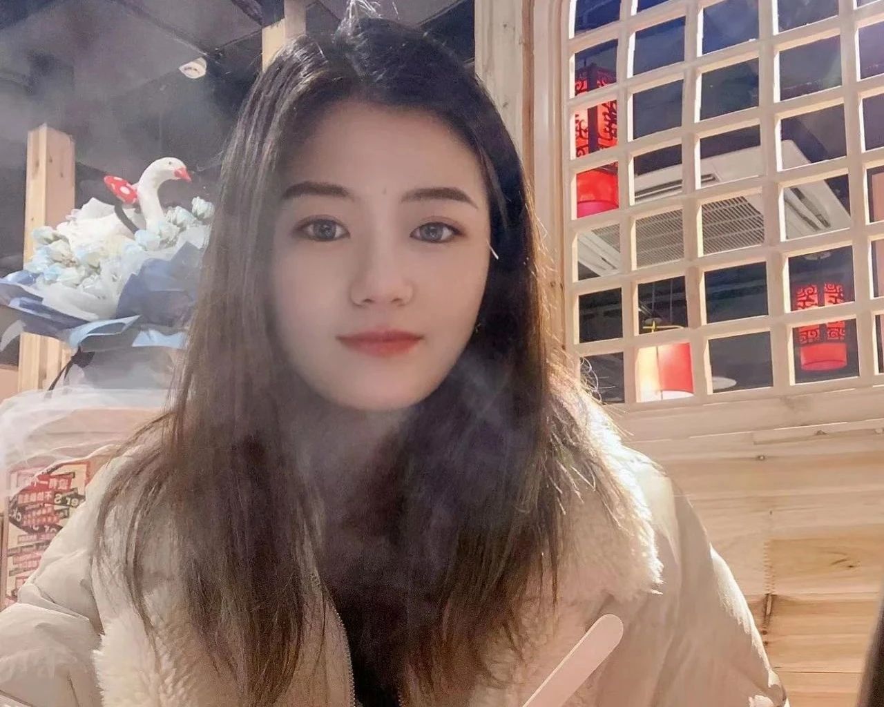 96年美女程序媛，165比例绝佳，理工科毕业，元气靓丽，喜欢旅游&健身的小姐姐想脱单 - 哔哩哔哩