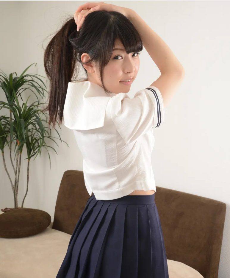 明星档案 第75期 葵玲奈(あおいれな)个人资料简介及作品写真图片！ - 哔哩哔哩