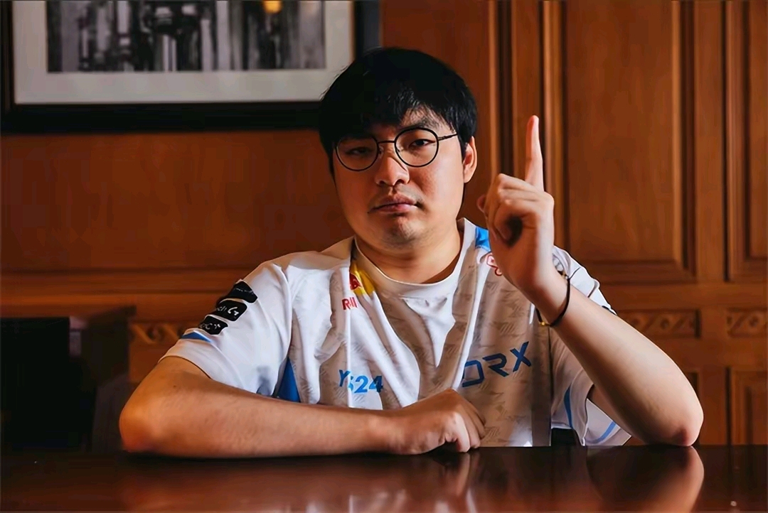 Beryl三年两冠一亚，成为LOL历史第二位双冠辅助，传奇仍在继续 - 哔哩哔哩