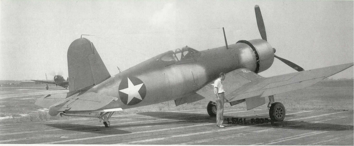 弯翼的地狱天使——F4U海盗型号辨别 - 哔哩哔哩