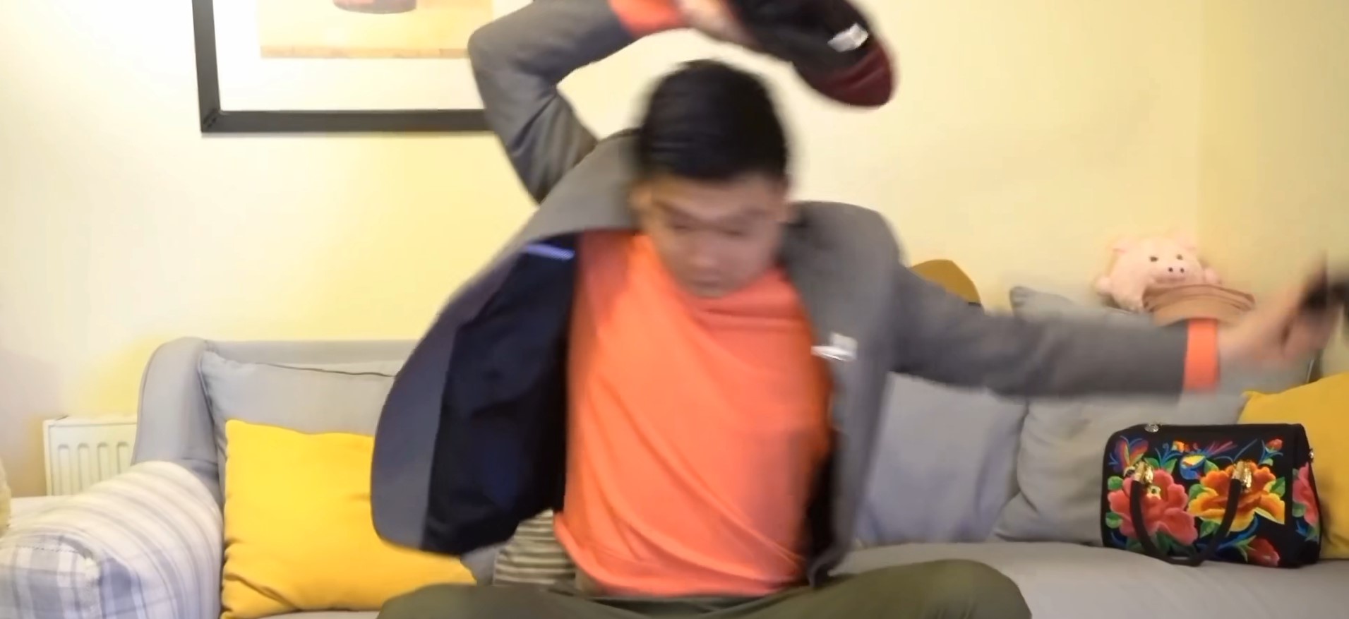 emotional damage 动图表情包 - 哔哩哔哩